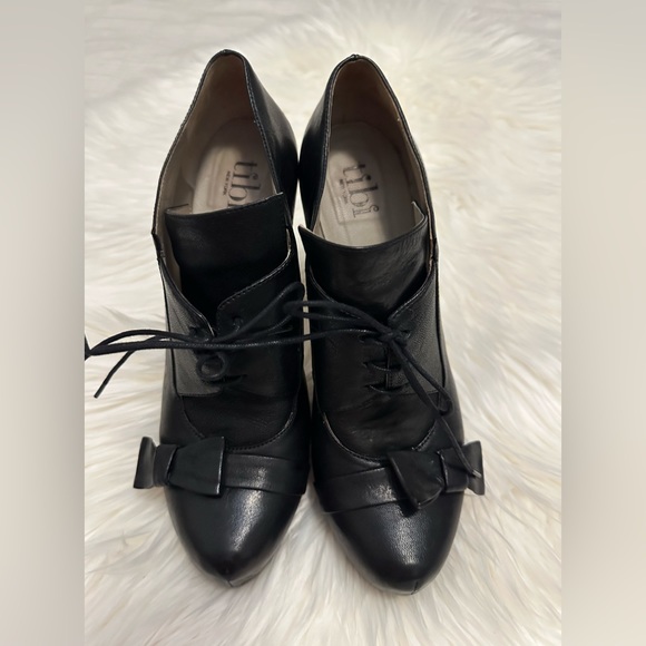 Tibi | Shoes | Tibi Bow Heels Black Size 385 | Poshmark